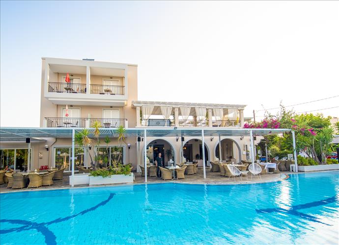 Peridis Family Resort in Kos, Greece | SNO