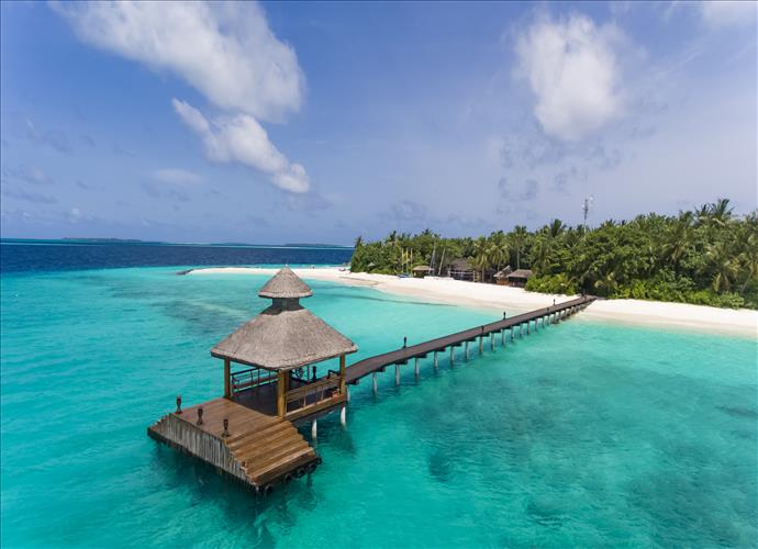 Reethi Beach Resort in Northern Atolls, Maldives | SNO