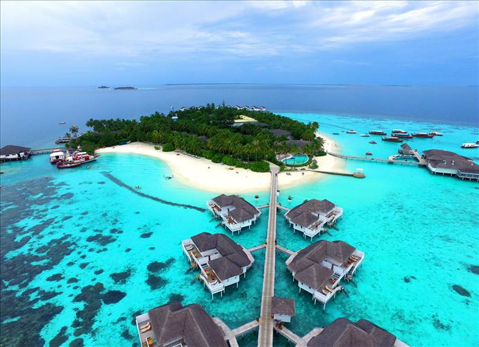 Centara Grand Island Resort & Spa Maldives in Central Atolls, Maldives ...