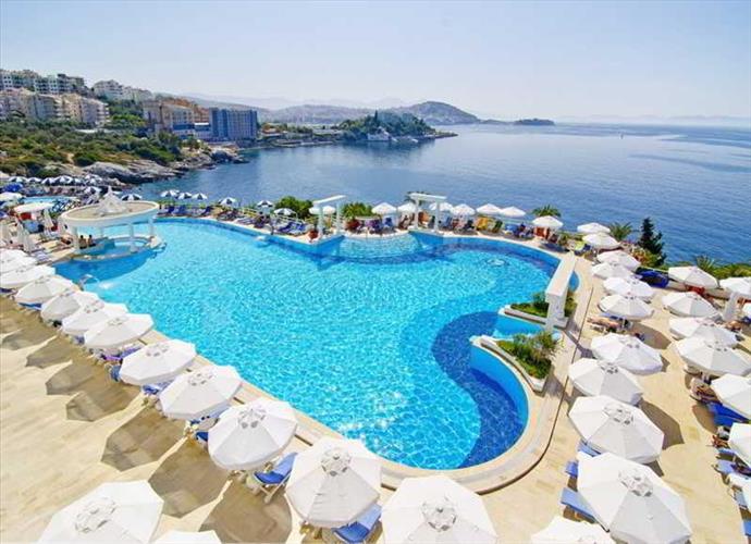 Korumar Hotel De Luxe in Kusadasi, Turkey | SNO