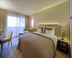 Ischgl Bars | pubs Ischgl disco nightclub casino | SNO